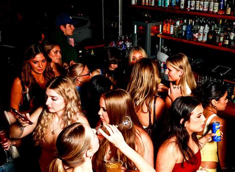 Pre Drinks Bar Top Cocktail Bars Hidden City Secrets