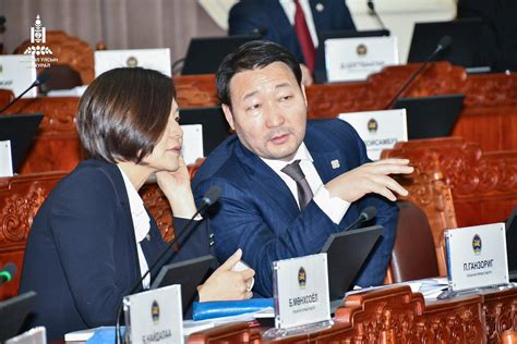 УИХ ын чуулганы өнөөдрийн нэгдсэн хуралдаанаар соёрхон батлах гурван