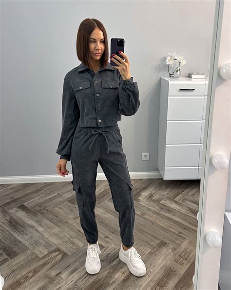 Купити Костюм вельветовий джогери сорочка кроп 1000 ціна опт роздріб інтернет магазин одягу