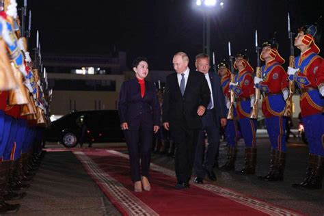 ОХУ ын Ерөнхийлөгч В В Путины албан ёсны айлчлал өндөрлөлөө Монгол Улсын Ерөнхийлөгчийн Тамгын