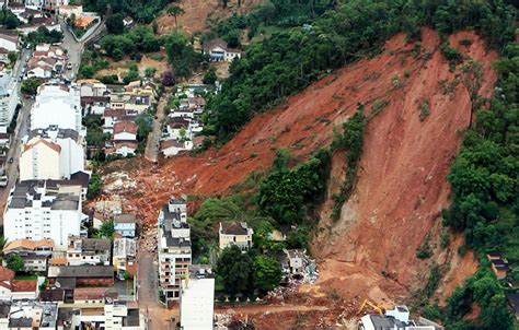 Deslizamento De Terra O Que é Como Se Forma Sinais E Como Evitar