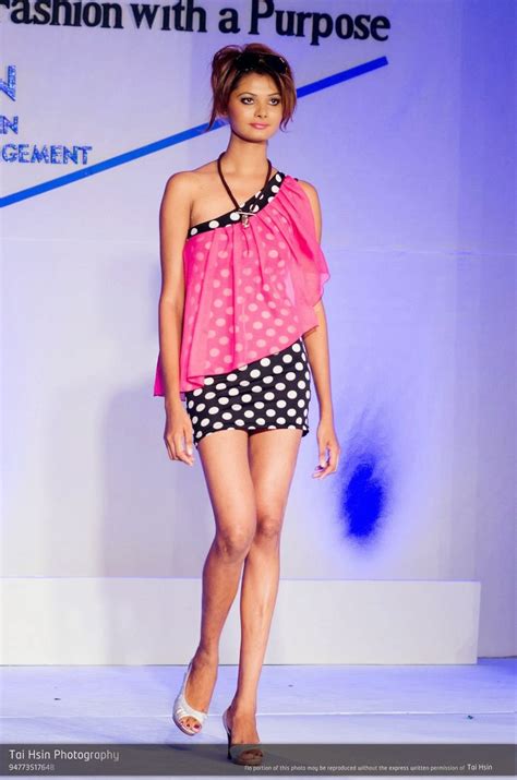 Sri Lankan Model Hot Legs Fashion Show Lankan Stuffs