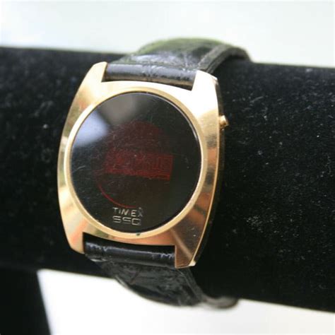 Vintage Timex 550 Led Watch Mens Watchcharts Marketplace