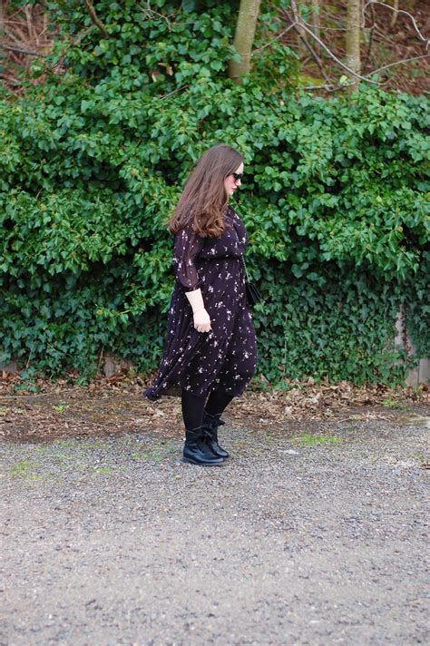 Modern Romantic Floral Dress Outfit Jacquardflower