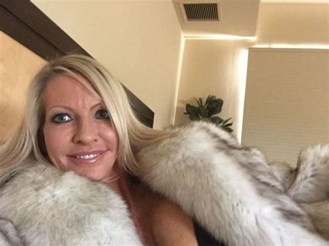 Emma Starr S Biography Wall Of Celebrities