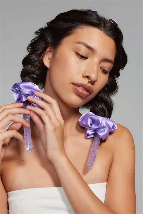 Bunnies Hair Gelcurler™️ Express Curl Kit Urban Outfitters Canada