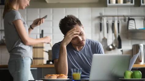 17 Signs Youre A Passive Aggressive Person — Best Life