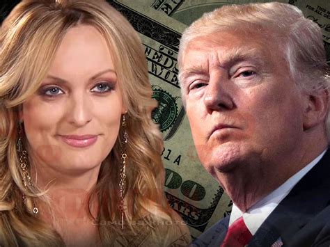 Повдигнаха обвинения срещу Доналд Тръмп очаква се да го арестуват