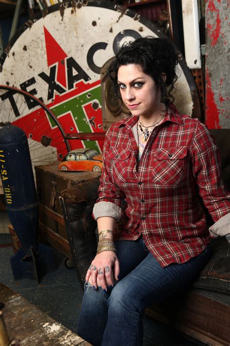 American Pickers Star Danielle Colby Nearly Suffers Nsfw Wardrobe Malfunction In Cut Out Black