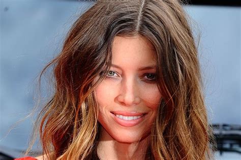 Jessica Biel Loves Wild Lipstick Belfasttelegraph Co Uk