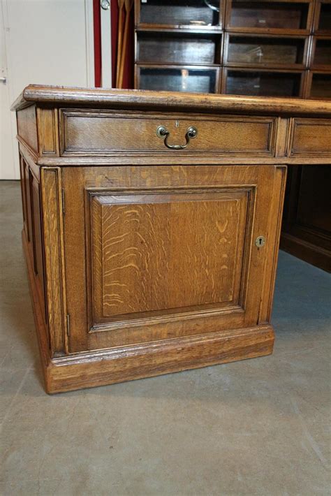 Big Oak Partners Desk At 1stdibs Big Oak Desk Big Desks Large Oak Desk