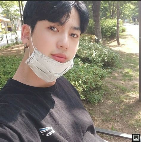 вαєкнуυиѕ ℓİgнт Єꉧo ꒒¹⁴⁸⁵ ᴅᴏɴ Adlı Kullanıcının Jangstar 장스타 Panosundaki Pin