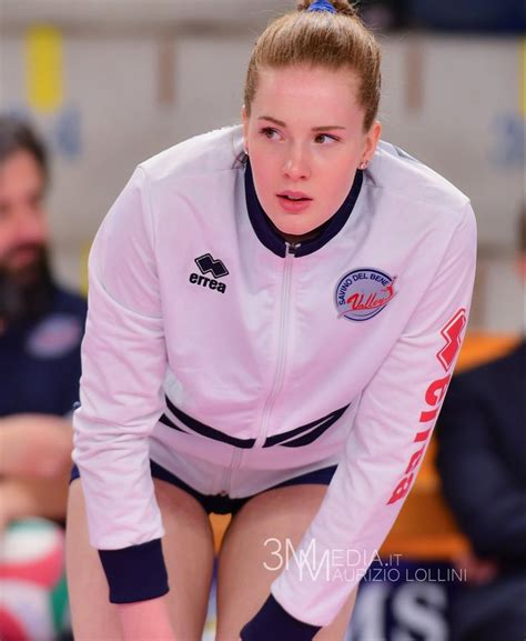 Women Volleyball Volleyball Players Beach Volleyball Computer Photo