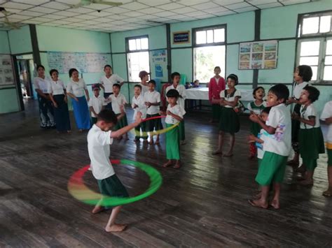 မာန်အောင်မြို့၌ ၇၅ နှစ်မြောက် စိန်ရတု လွတ်လပ်ရေးနေ့အကြို ဆေးရောင်ခြယ်ပြိုင်ပွဲနှင့်ခါးကွင်းလှည