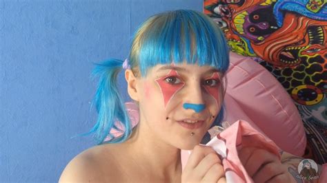 Giant Inflatable Unicorn Part 2 Alice Beans Fetish Clips Clips4sale