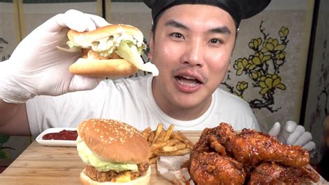 Sub ASMR Mukbang 맘스터치 하프팩 싸이버거 딥치즈버거 치파오치킨 감자튀김 먹방 Hamburger and