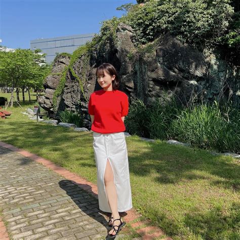 키묘링 I 키작녀 I 데일리룩 On Instagram T 트임 어디까지 입어봤니 앉았을때 더 빛을 나는 트임
