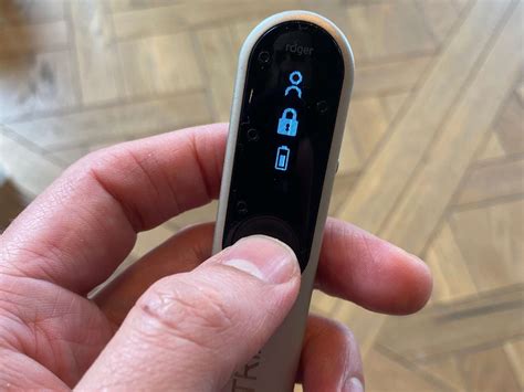 Detailed Review Of Phonak S Roger On External Microphone