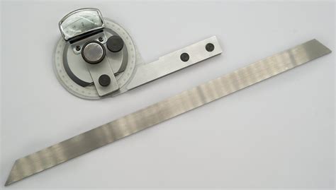 Digital Bevel Protractor Precision Measuring