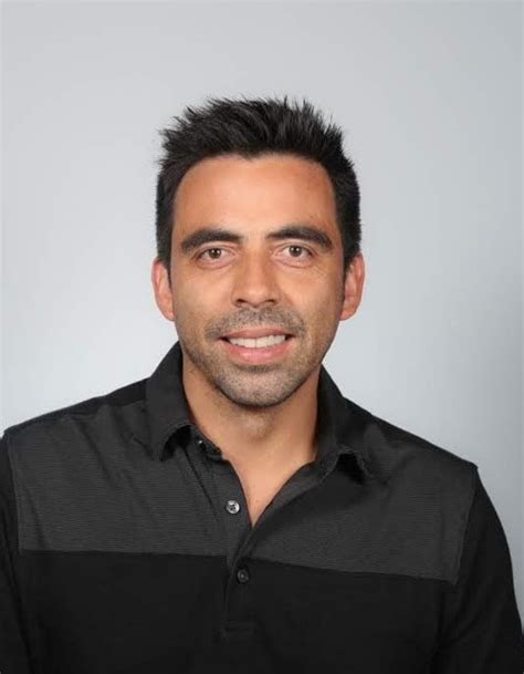 Accelerate Hybrid Quantum Classical Algorithms On Amazon Braket Using Embedded Simulators From