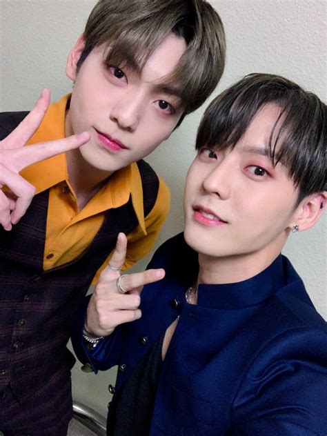 아이돌 이슈 새로 뜬 비투비 민혁 X 투바투 수빈 투샷  진짜 형제같다ㅋㅋㅋㅋㅋㅋㅋㅋㅋㅋㅋㅋㅋㅋㅋㅋㅋ Facebook