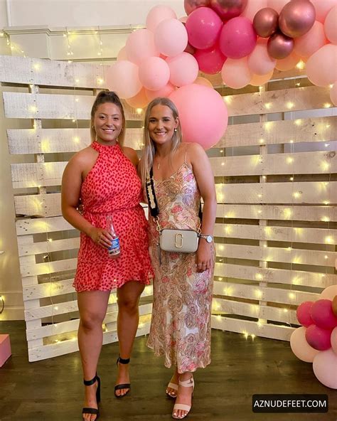 Sam Olsen Feet Aznudefeet