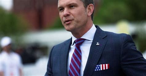 حمایت کامل ترامپ از پیت هگست پس از افشای به‌اشتراک گذاشتن اطلاعات