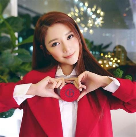 Ig女神倪晨曦罕有公開晒男友，甜爆：每天愛你多一點 胡説八道的那些事 大娛樂家 Fanpiece