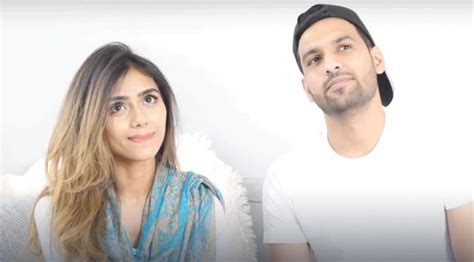 Stand Up Comedians The True Kings Of Social Media The Review Blog