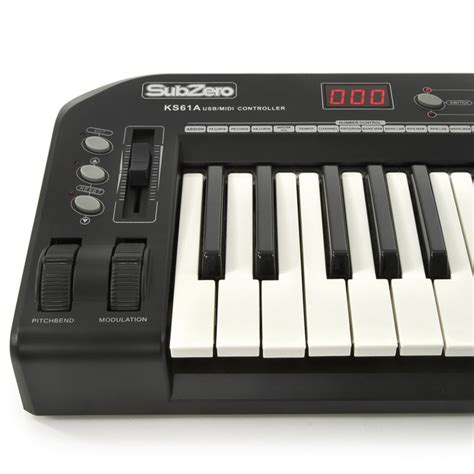 Disc Subzero 61 Key Midi Controller Keyboard Nearly New At Gear4music