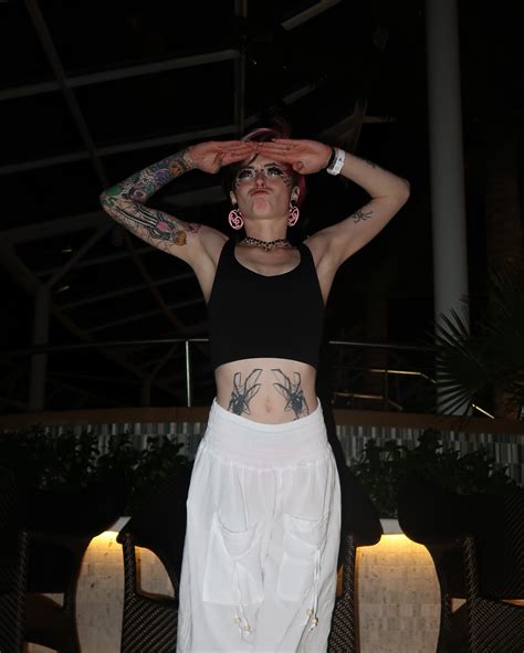 Noteasybeinwheezy Added A New Photo Noteasybeinwheezy