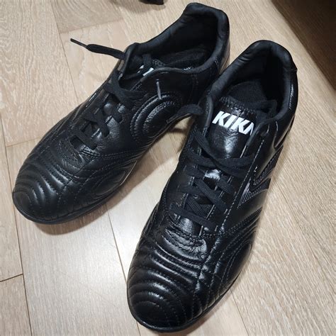 키카 프리미어 K 풋살화 265 당근 중고거래