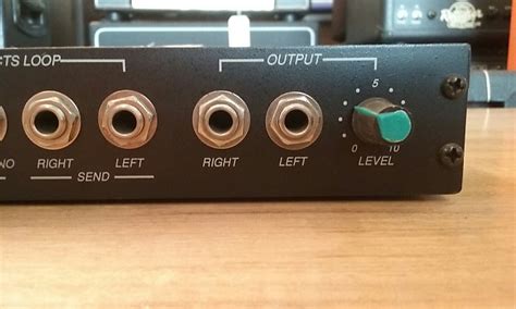 Peavey Profex Ii Programmable Midi Multi Effects Preamp Reverb