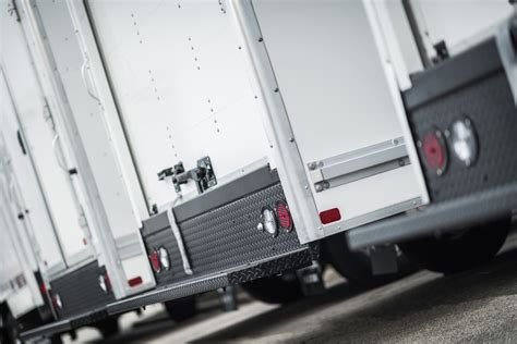 Improve Fleet Efficiency With STTC Tire Maintenance Solutions