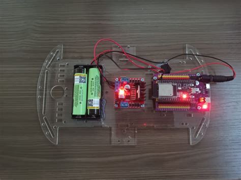 การสร้าง หุ่นยนต์ Esp32 บังคับผ่านอินเตอร์เน็ต Blynk รับทําโปรเจค Arduino