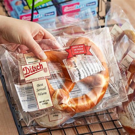 Ditsch Authentic German Individually Wrapped Soft Pretzel With Salt Packet 5 Oz 33 Case