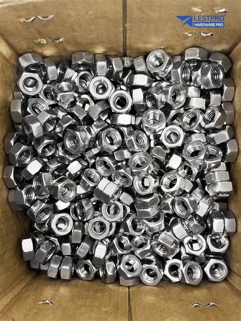 หัวน็อตตัวเมียหกเหลี่ยม เกลียวมิลหยาบ มีทั้ง สแตนเลส 304 และ ชุบขาว M3 รูใน 3mm เบอร์ 5 5 M4 รู