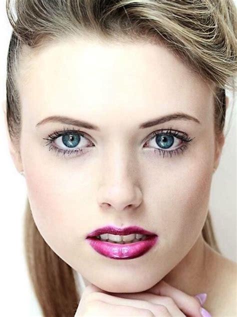 Pin By Imran Tufail On Beautiful Woman Full Makeup Beautiful Face