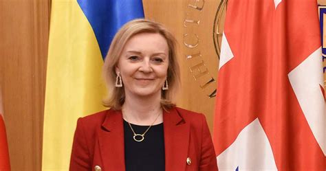 ตามคาด ลิซ ทรัสส์ นั่งเก้าอี้นายกอังกฤษคนใหม่