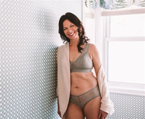 Lingerie Les Femmes 50 Plus Belles Que Jamais Les Radieuses Magazine