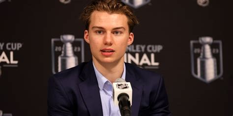 Blackhawks Seleccionan A Connor Bedard Con La Primera Selección En El