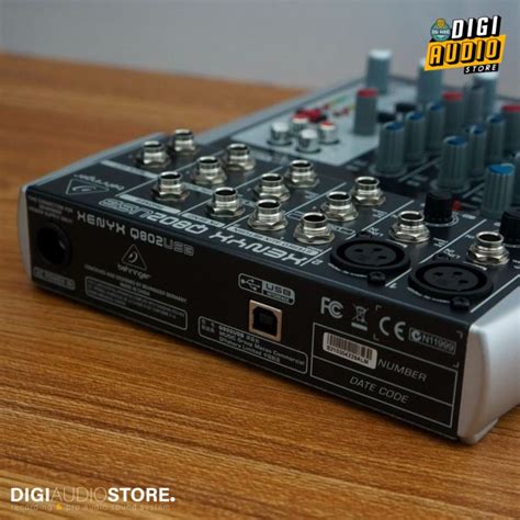 Jual Behringer Xenyx Q802usb Audio Mixer With Soundcard Usb Audio Interface Original Shopee