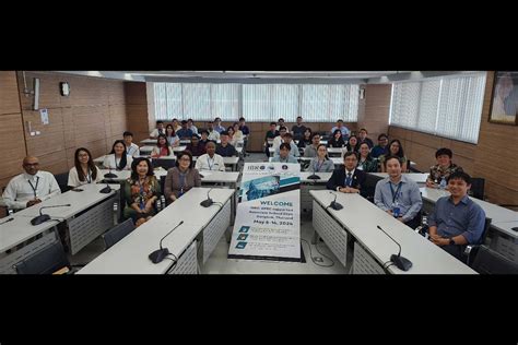 Lecturer On “using Eye Tracking System To Evaluate Eye Movement And Double Your Reading Speed