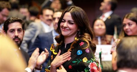 Éste Es El Grado De Estudios De Andrea Chávez La Senadora Que Denunció