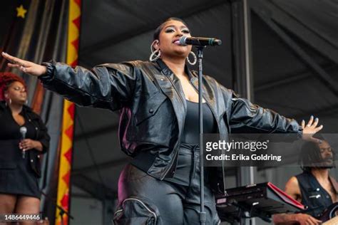 3162 Jazmine Sullivan Photos And High Res Pictures Getty Images