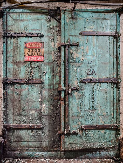 Paul Raphaelson Photographs Williamsburgs Domino Sugar Factory
