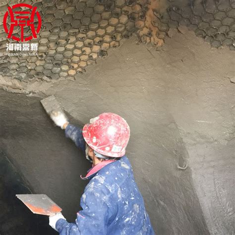 耐磨陶瓷涂料 耐磨陶瓷片 喷涂料 耐磨胶泥 耐磨涂层 河南鼎新防腐耐磨材料有限公司