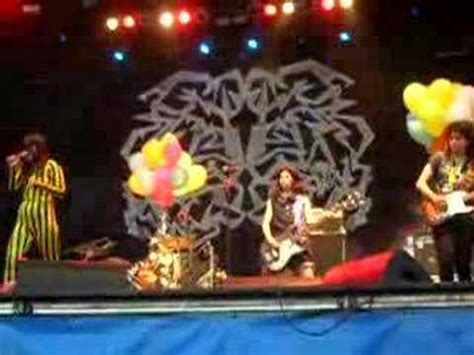 CSS Music Is My Hot Sex ITALIA WAVE YouTube