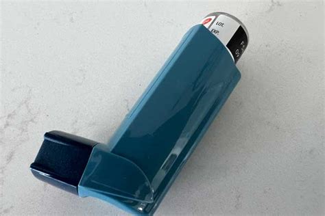 Salmeterol Oral Inhalation A Guide For Usage And Safety Medtep