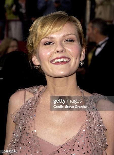 32794 Kirsten Dunst Photos And High Res Pictures Getty Images